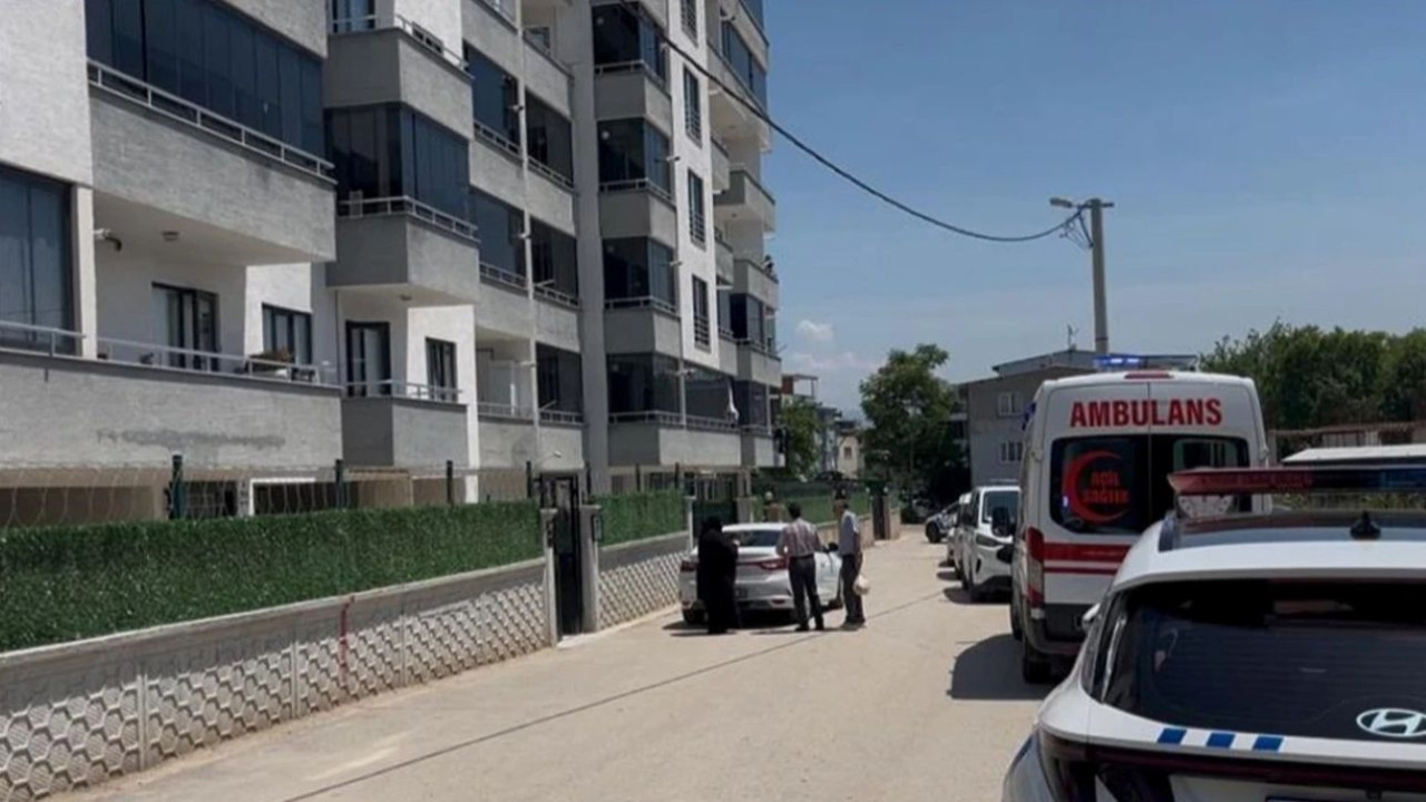 10 yaşındaki evladının gözü önünde katletti! Bursa'da kan donduran olay